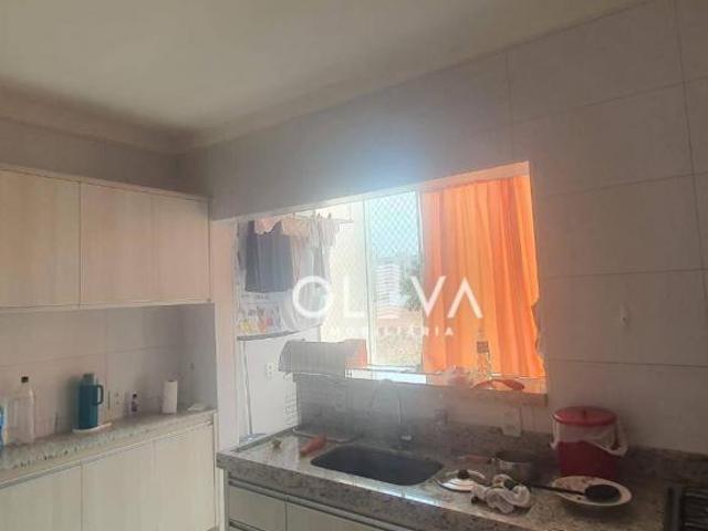 Apartamento para venda em Vila Sinibaldi de 94.00m² com 3 Quartos, 1 Suite e 2 Garagens