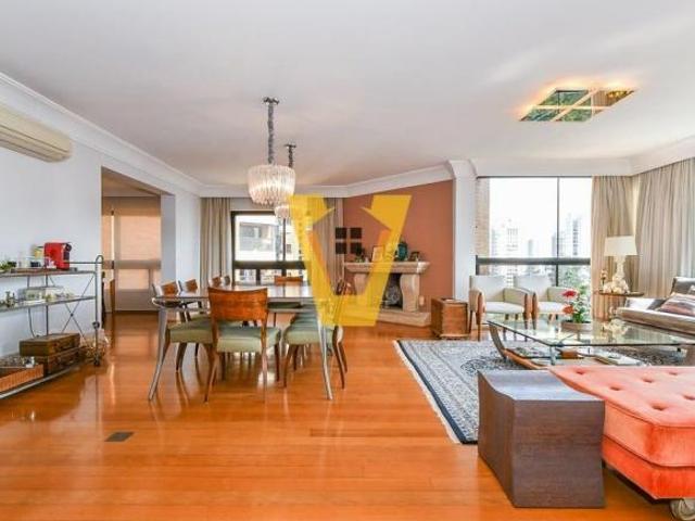 Apartamento para venda em Vila Suzana com 3 quartos, sendo 3 suítes, 247m²