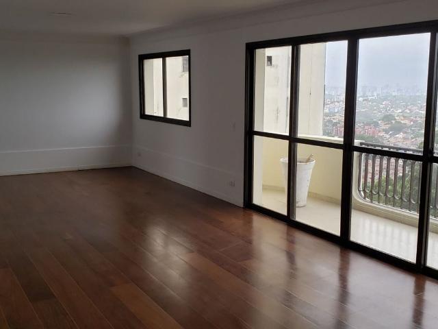 Apartamento para venda em Vila Suzana em São Paulo São Paulo de 234.00m² com 3 Quartos, 1 Suíte e 1 Garagem