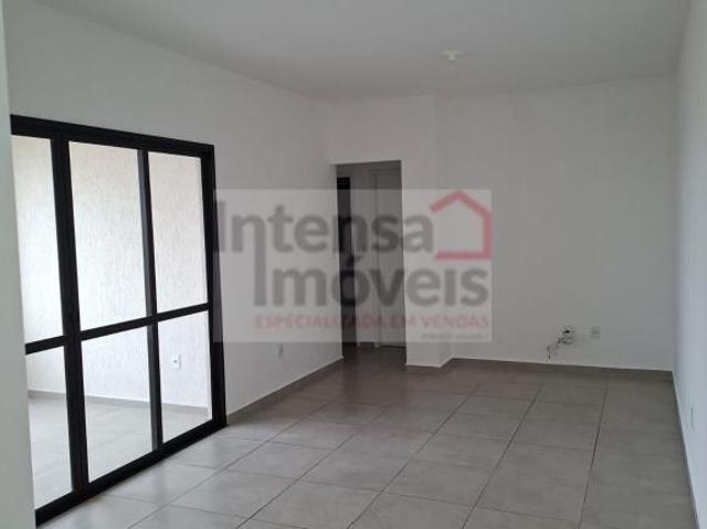 Apartamento para venda em Vila Paulista de 76.00m² com 2 Quartos, 1 Suite e 1 Garagem