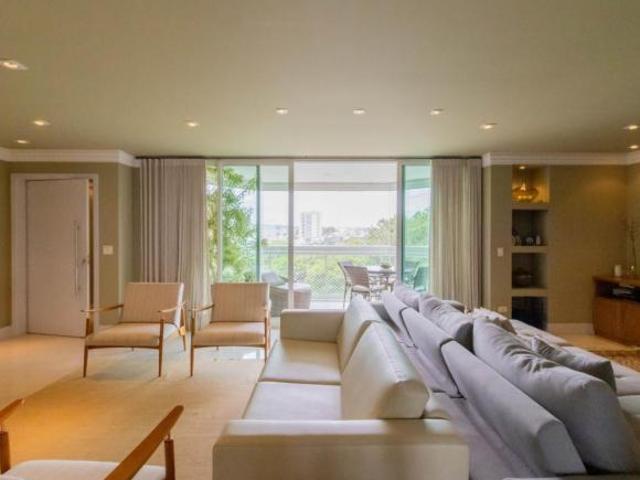 Apartamento para venda em Vila Progresso com 4 quartos, sendo 3 suítes, 250m²