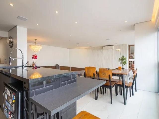 Apartamento para venda em Vila Romana com 4 quartos, sendo 3 suítes, 161m²