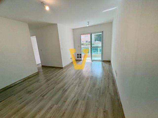 Apartamento para venda em Vila Romana com 3 quartos, sendo 1 suíte, 82m²