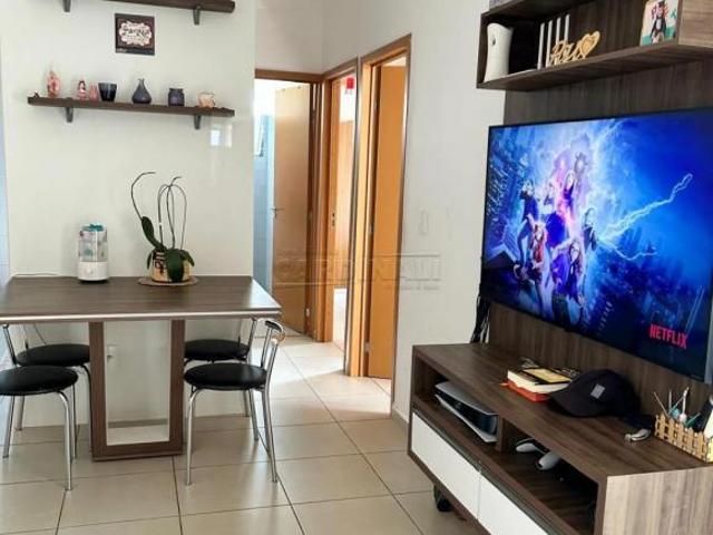 Apartamento para venda em Vila Rancho Velho de 48.00m² com 2 Quartos e 2 Garagens