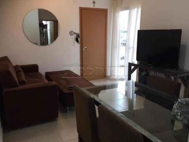 Apartamento para venda em Vila Rancho Velho de 48.00m² com 2 Quartos e 2 Garagens