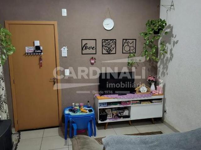 Apartamento para venda em Vila Rancho Velho de 49.00m² com 2 Quartos e 1 Garagem