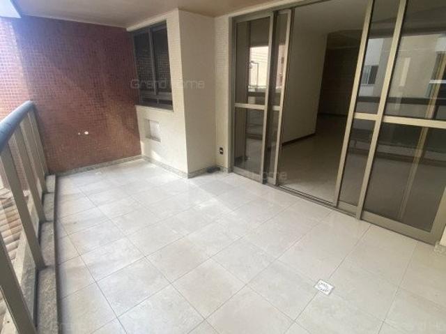 Apartamento para Venda em Vila Velha/ES Praia da Costa 4 Quartos