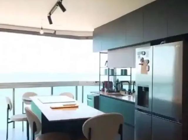 Apartamento para Venda em Vila Velha/ES Praia da Costa 2 Quartos