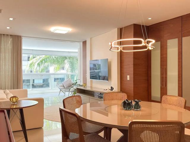 Apartamento para Venda em Vila Velha/ES Praia da Costa 3 Quartos