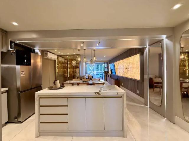 Apartamento para Venda em Vila Velha/ES Praia da Costa 3 Quartos