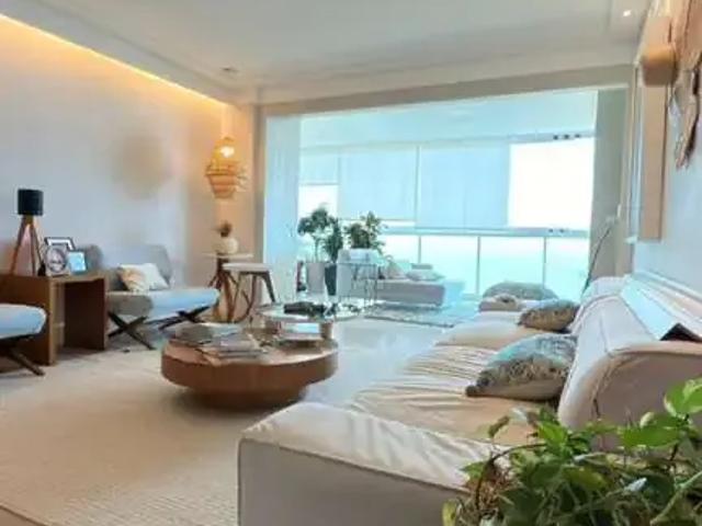 Apartamento para Venda em Vila Velha/ES Praia de Itaparica 4 Quartos