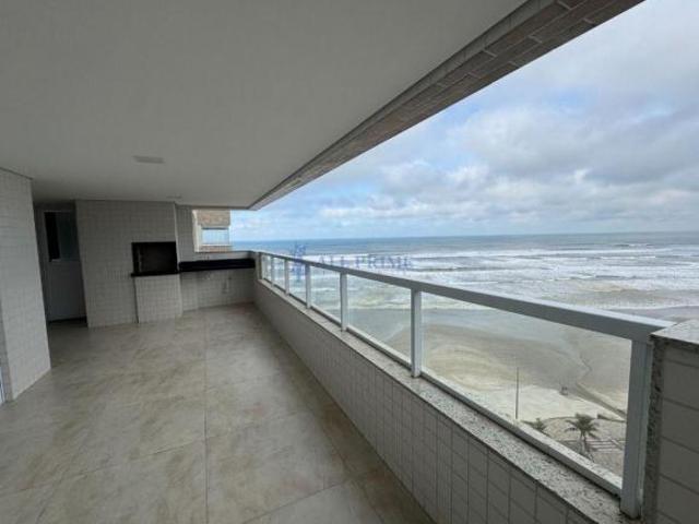 Apartamento para venda em Vilamar de 120.00m² com 3 Quartos, 1 Suite e 2 Garagens
