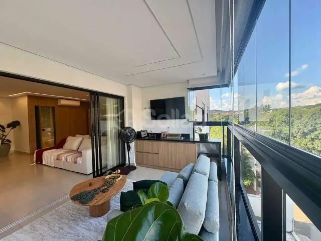 Apartamento para Venda em Vinhedo/SP Pinheirinho 3 Quartos
