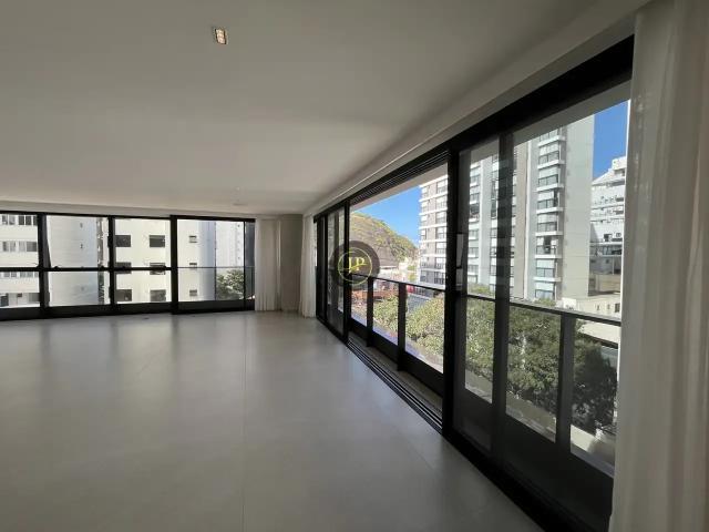 Apartamento para Venda em Vitória/ES Praia do Canto 4 Quartos