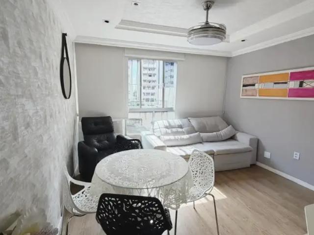 Apartamento para Venda em Vitória/ES Praia do Canto 2 Quartos
