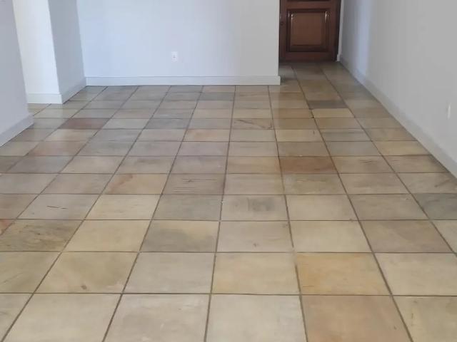 Apartamento para Venda em Vitória/ES Praia do Canto 2 Quartos