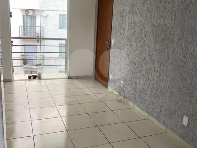 Apartamento para Venda em Volta Redonda/RJ Voldac 2 Quartos