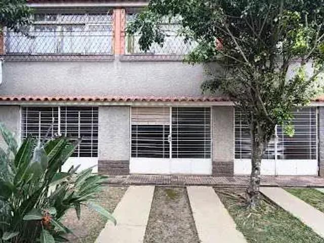 Apartamento para Venda em Volta Redonda/RJ Bela Vista 3 Quartos