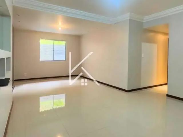 Apartamento para Venda em Volta Redonda/RJ Jardim Amália 3 Quartos