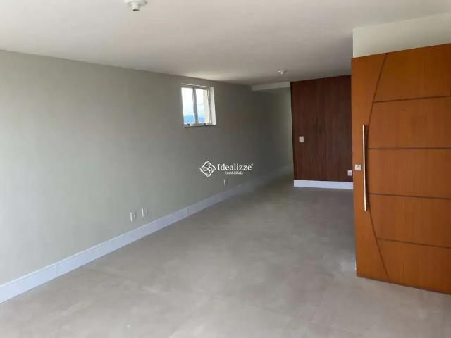 Apartamento para Venda em Volta Redonda/RJ Jardim Amália 3 Quartos