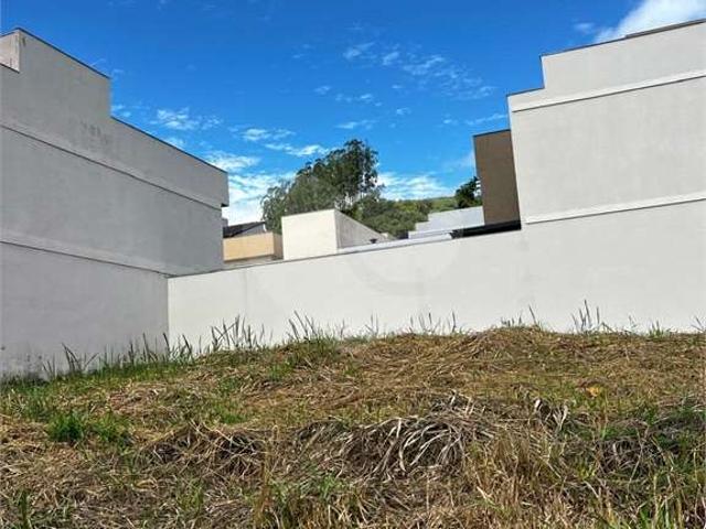 Apartamento para Venda em Volta Redonda/RJ Jardim Belvedere 1 Quartos