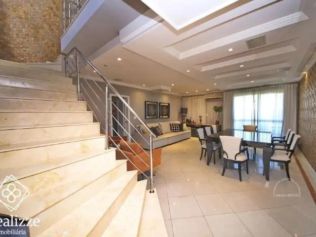 Apartamento para Venda em Volta Redonda/RJ Laranjal 4 Quartos