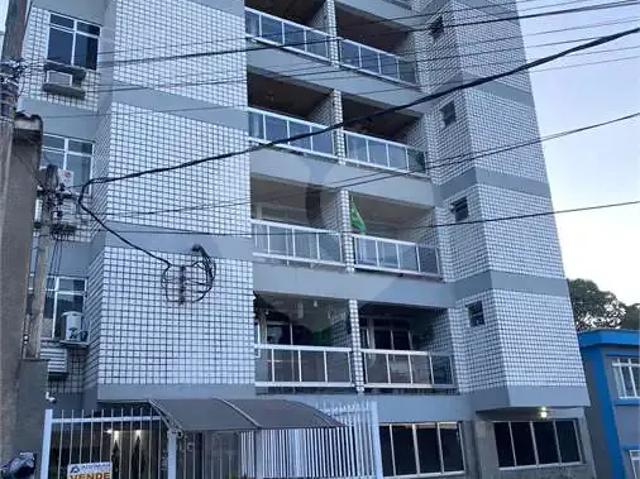 Apartamento para Venda em Volta Redonda/RJ São João 3 Quartos