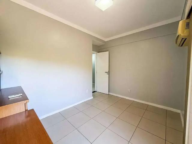 Apartamento para Venda em Volta Redonda/RJ Sessenta 4 Quartos