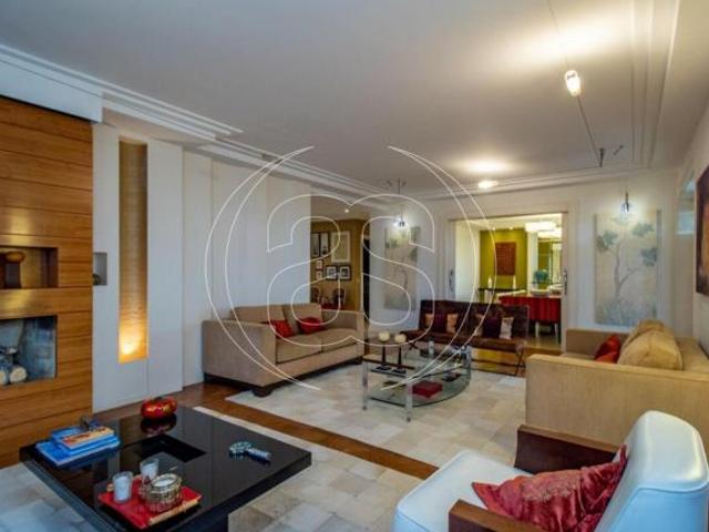 Apartamento para VENDA Interlagos