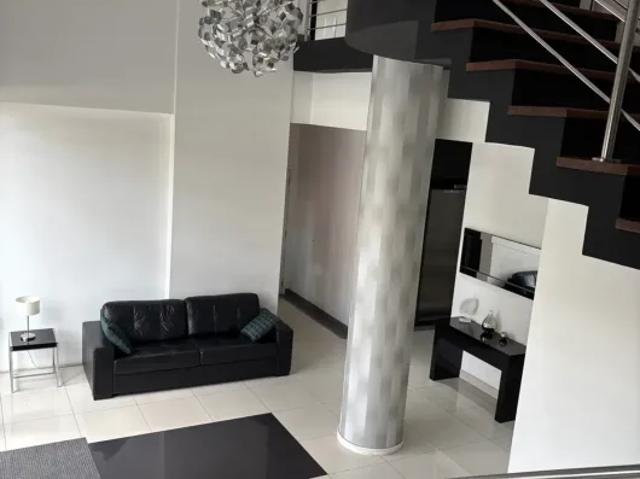 Apartamento para venda possui 59 metros quadrados com 2 quartos