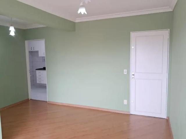 Apartamento para venda possui 63 metros quadrados com 3 quartos
