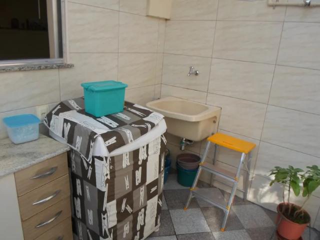 Apartamento para venda possui 60 metros quadrados com 2 quartos
