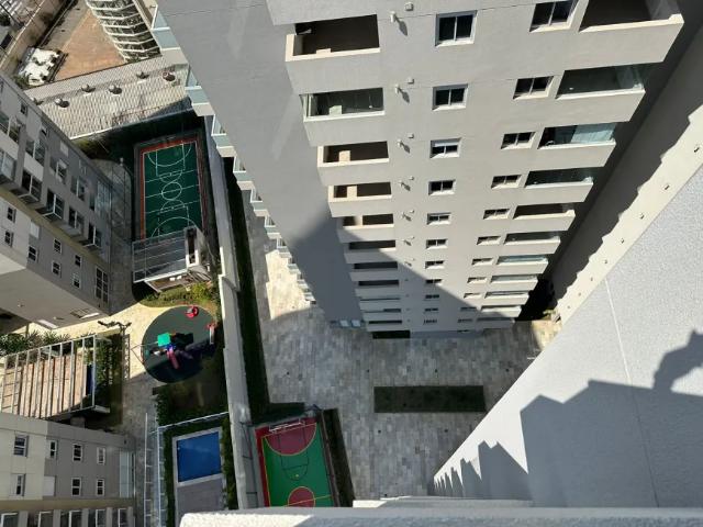 Apartamento para venda possui 67 metros quadrados com 2 quartos
