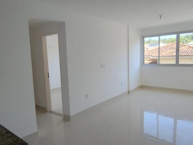 Apartamento para venda possui 70 metros quadrados com 2 quartos em Costazul Rio das Ostras RJ