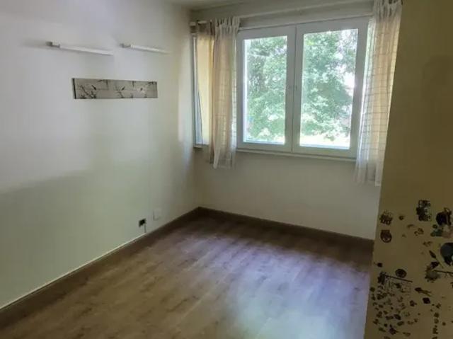 Apartamento para venda possui 75 metros quadrados com 2 quartos