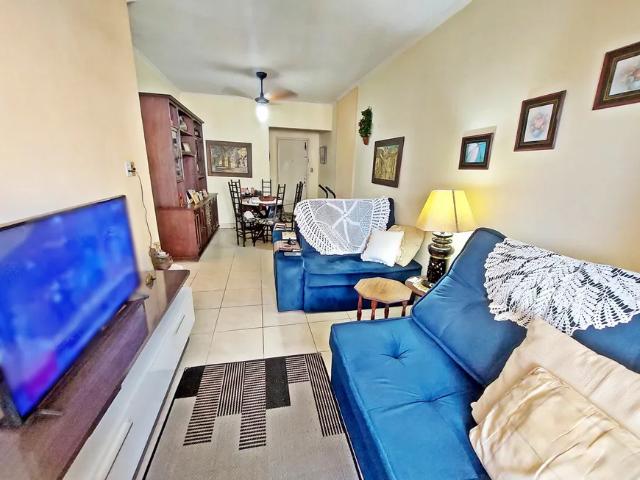 Apartamento para venda possui 80 metros quadrados com 2 quartos em Tupi Praia Grande SP