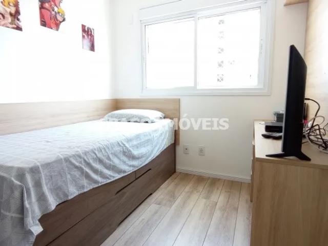 Apartamento para venda possui 81 metros quadrados com 2 quartos