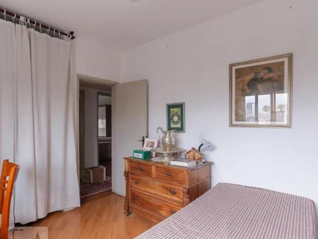Apartamento para venda possui 120 metros quadrados com 3 quartos em Vila Pompéia São Paulo SP