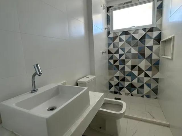 Apartamento para venda possui 140 metros quadrados com 3 quartos em Centro Guarapari ES