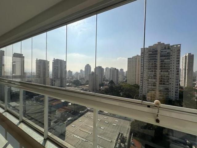 Apartamento para venda e locação possui 151 m² com 2 suítes em Vila Romana SP