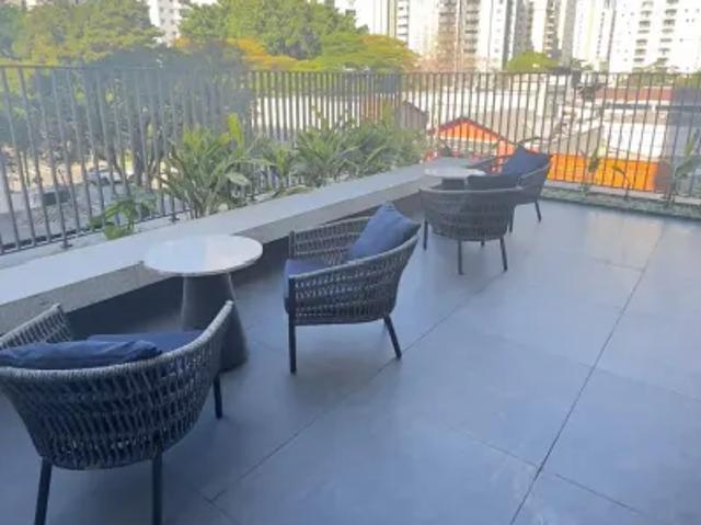 Apartamento para venda possui 211 metros quadrados com 4 suítes em Campo Belo São Paulo SP