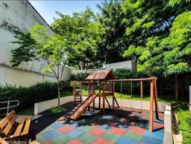 Apartamento para venda possui 212 metros quadrados com 4 quartos 4 suítes 4 vagas em Aclimação!