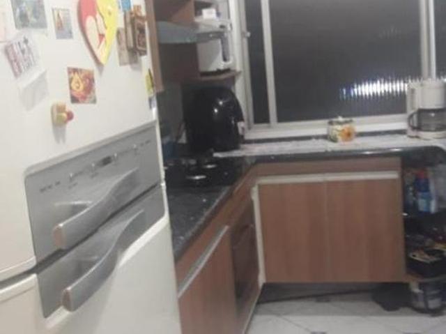 Apartamento para Venda por R$190.000,00 com 58m², 2 dormitórios, 1 vaga e 1 banheiro Imperador, Sã