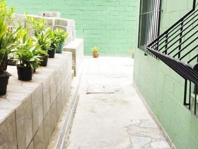 Apartamento para Venda por R$110.000,00 com 48m², 2 dormitórios, 1 vaga e 1 banheiro Cidade tirade