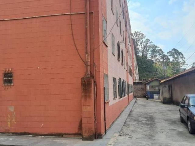 Apartamento para Venda por R$130.000,00 com 2 dormitórios, 1 vaga e 1 banheiro Cidade tiradentes