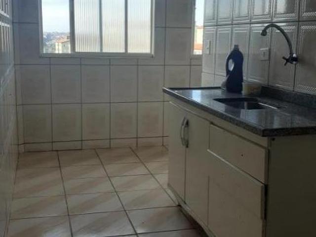 Apartamento para Venda por R$130.000,00 com 2 dormitórios, 1 vaga e 1 banheiro Cidade tiradentes