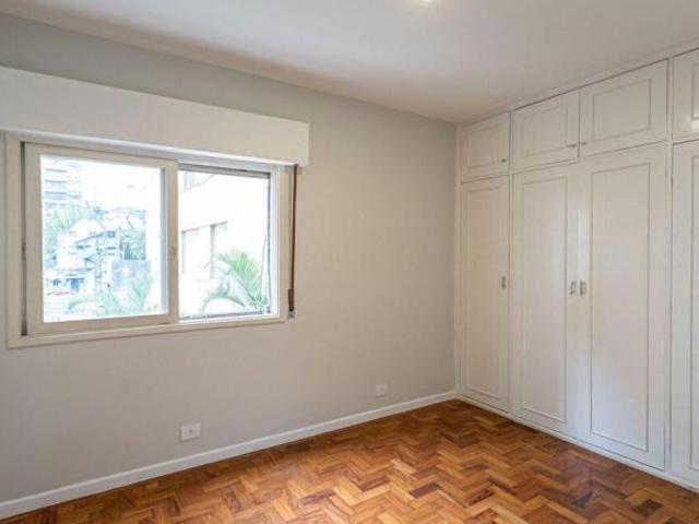 Apartamento para Venda por R$1.480.000,00 com 135m², 1 vaga, 2 banheiros e 3 dormitórios Itaim bib