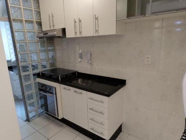 Apartamento para Venda por R$260.000,00 e Aluguel á R$1.450,00/Mês com 2 dormitórios, 1 vaga e 1 ban