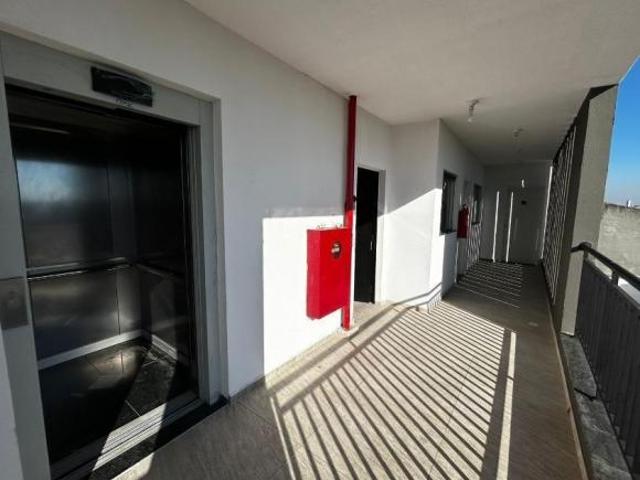 Apartamento para Venda por R$294.990,00 com 2 dormitórios, 1 vaga e 1 banheiro Vila jacuí, São pau