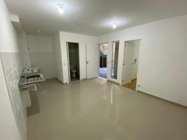 Apartamento para Venda por R$200.000,00 com 37m², 2 dormitórios, 1 banheiro e 1 cozinha Burgo paul